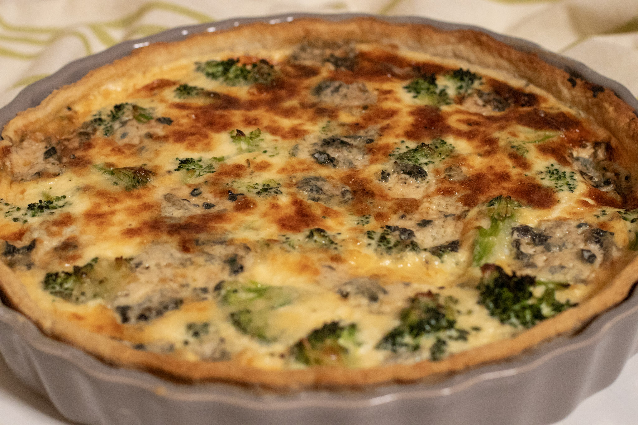 Broccoli and Blue Cheese Quiche - Candle in the Kitchen